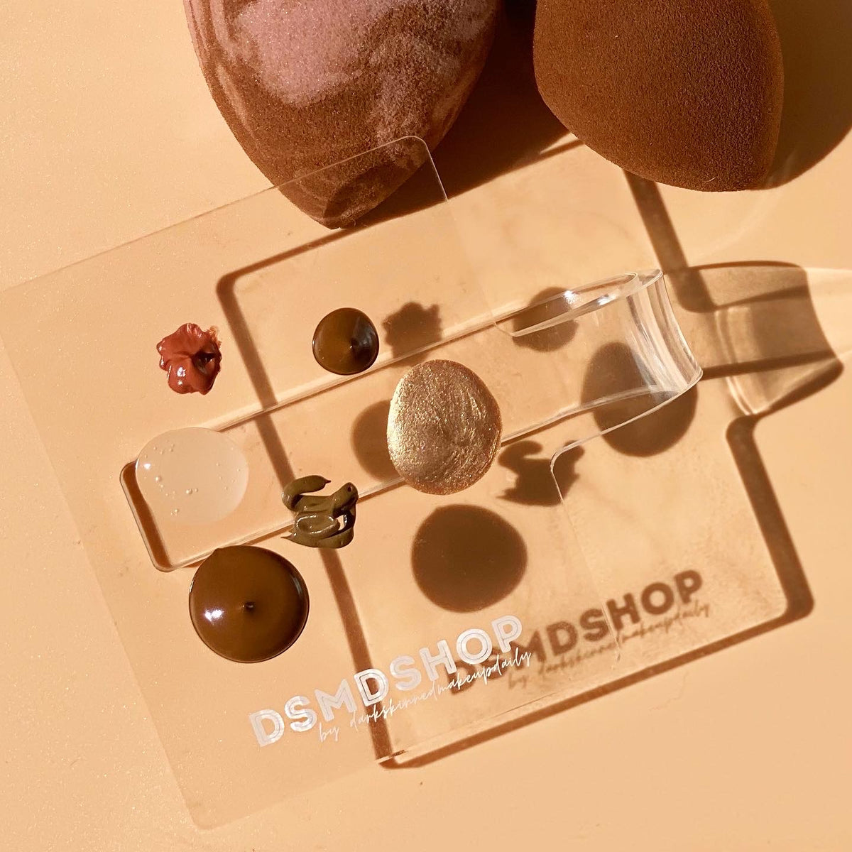 HAND MAKEUP PALETTE – DSMD Shop